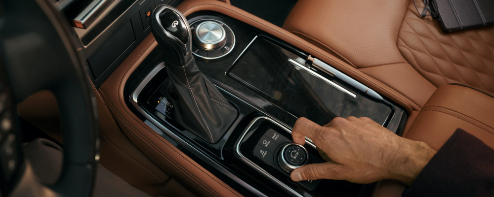 2024 INFINITI QX80 Interior | INFINITI of Englewood