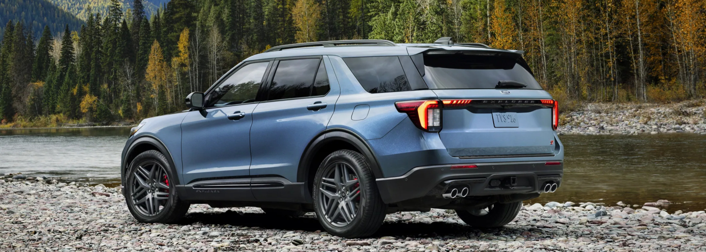 2025 Ford Explorer vs. 2025 Chevy Traverse | Ira Ford Saco