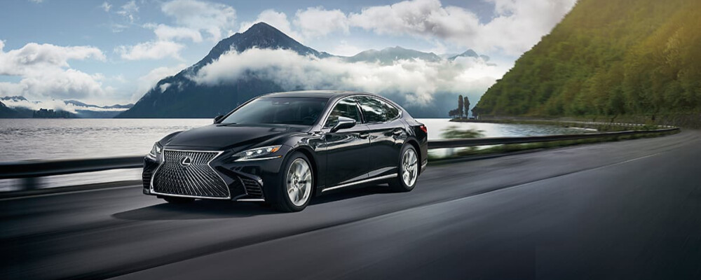 Luxury Aspects of the Lexus LS | Ray Catena Lexus of Monmouth