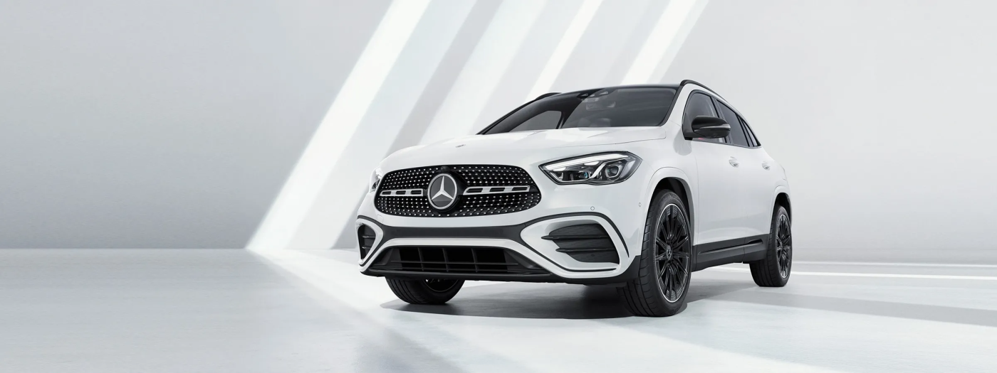 2024 Mercedes-Benz GLA vs. GLB | Dealer in Bedford OH